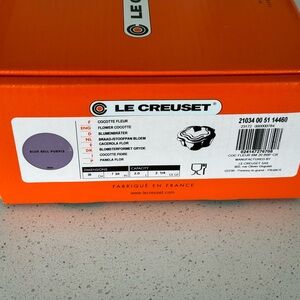 Le Creuset | Kitchen | New Le Creuset 225 Qt Flower Cocotte Cast Iron ...